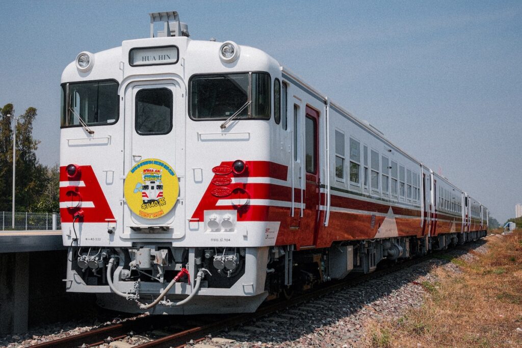 กรุงเทพฯ ดอนเมือง - อยุธยา รถไฟ KIHA 40/48 - Train Town